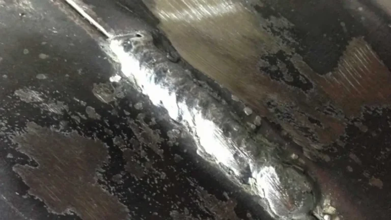 What Causes Welding Spatter + 20 Spatter Reduction Tips - Beginner ...